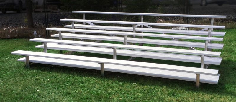 Gradins en aluminium - Distribution Sports Loisirs